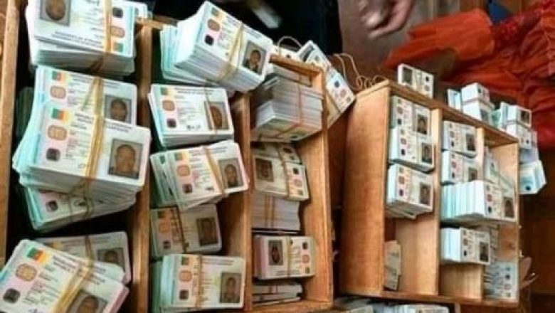 Au Cameroun, l’établissement de la nouvelle Carte nationale d’identité s’élève à 10 000 FCFA ...